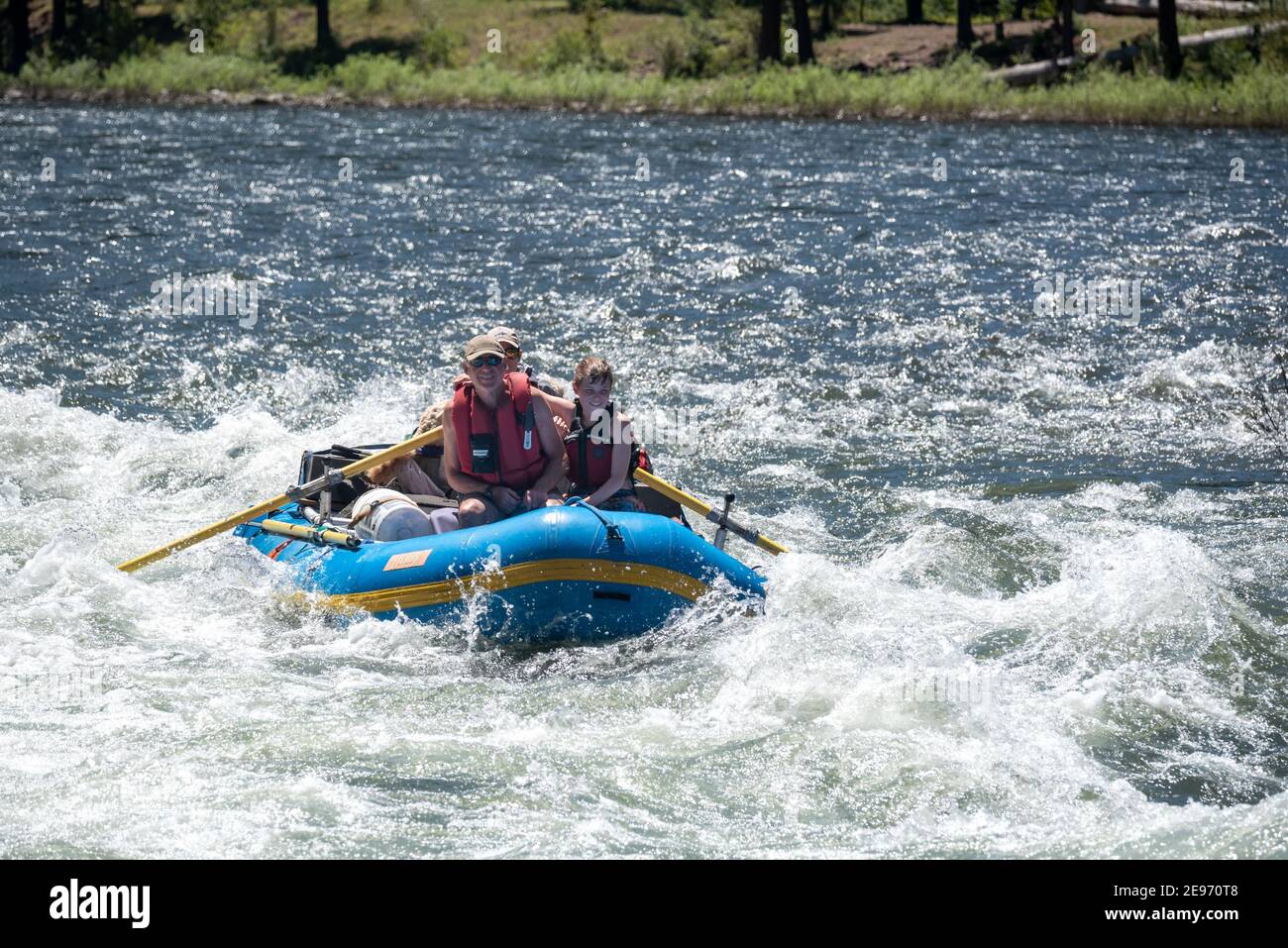 Raft on river usa hi-res stock photography and images - Alamy