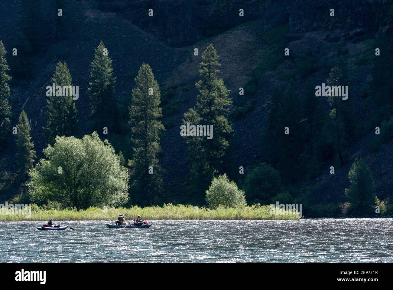Rafting down the Grande Ronde River, Oregon Stock Photo - Alamy