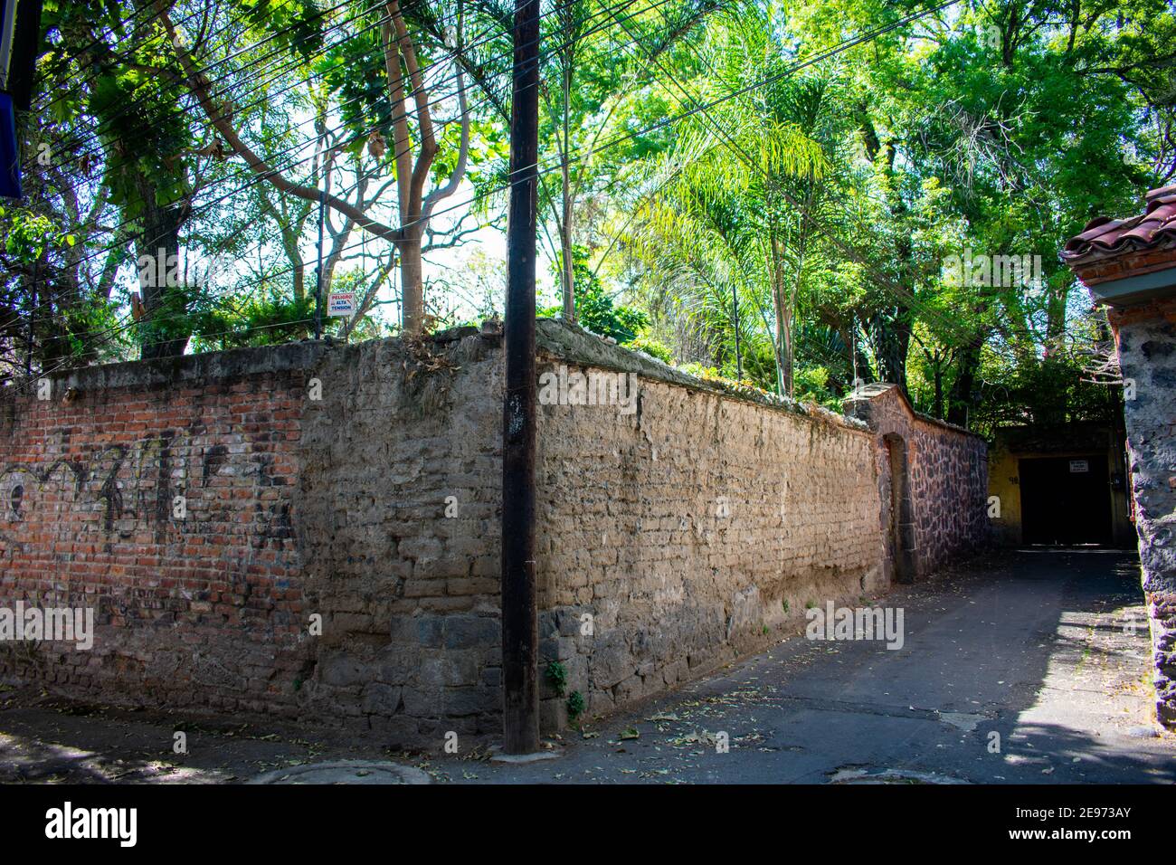 Liminal space hi-res stock photography and images - Alamy