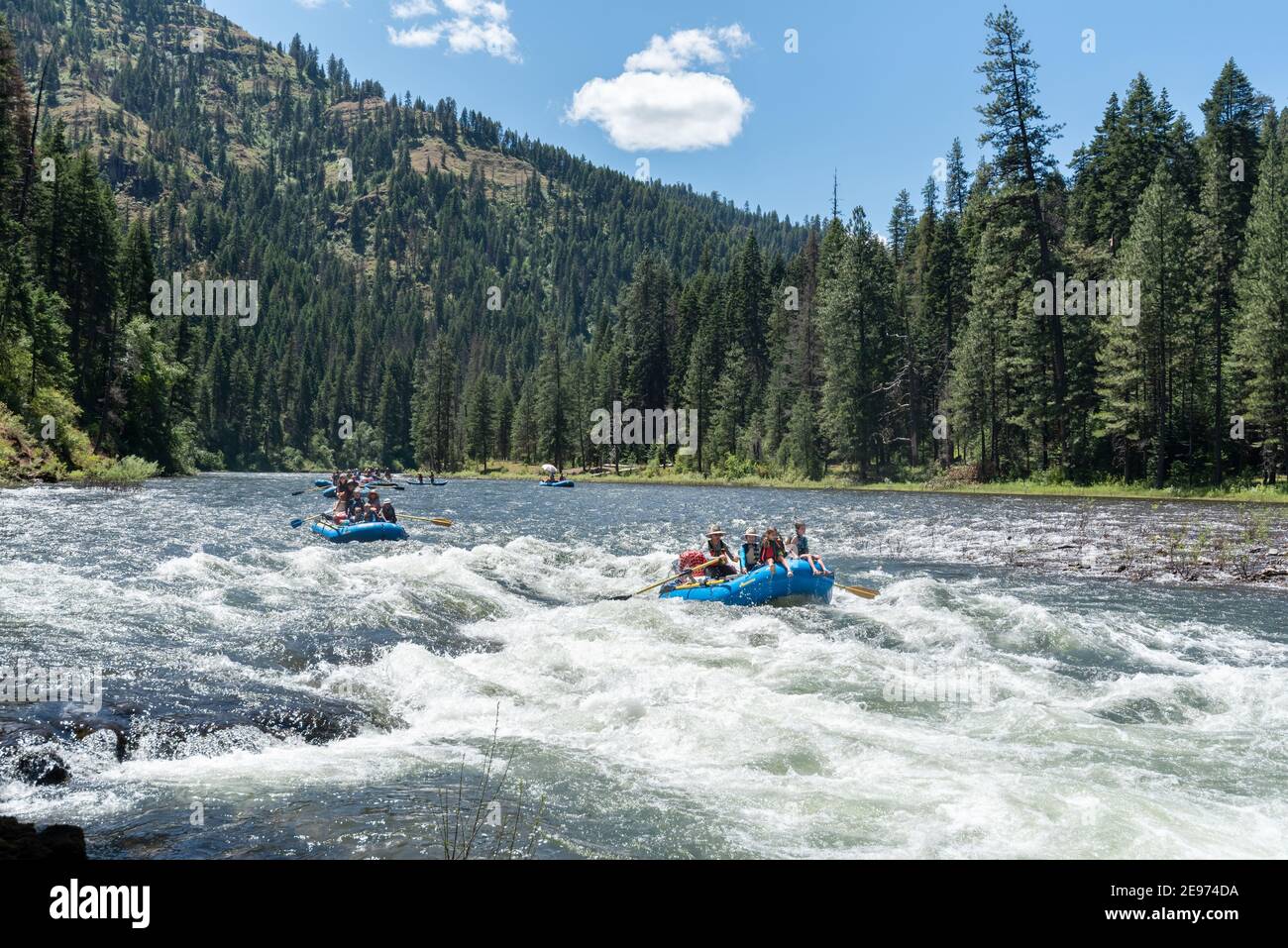 Raft trip on Oregon's Grande Ronde River Stock Photo - Alamy
