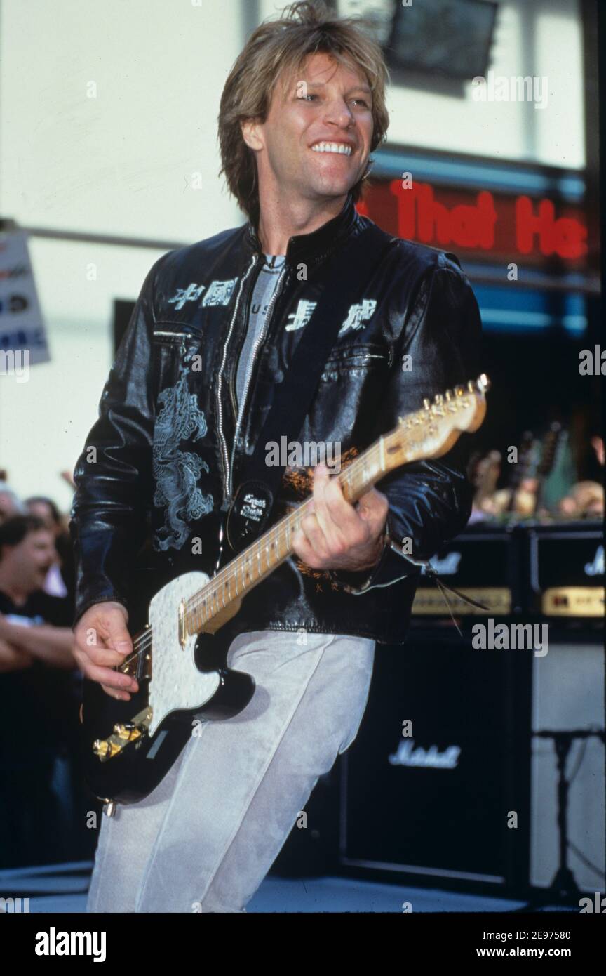 Jon Bon Jovi 2000 © David Atlas Stock Photo - Alamy