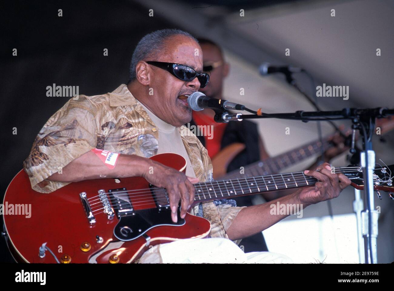 Snooks Eaglin performing at the New Orleans Jazz and Heritage Festival ...
