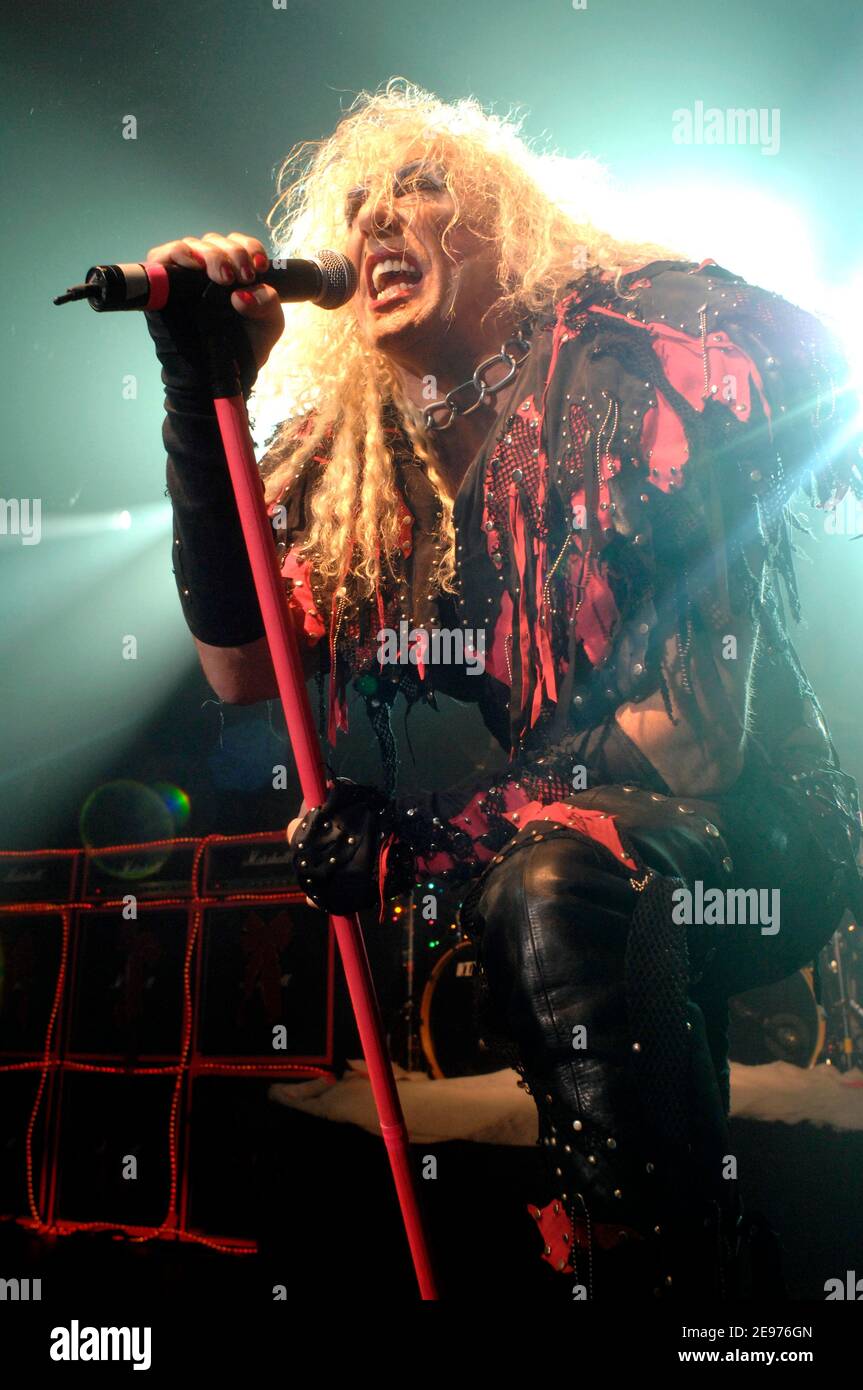 Twisted Sister (Dee Snider pictured) performing at Irving Plaza/The ...