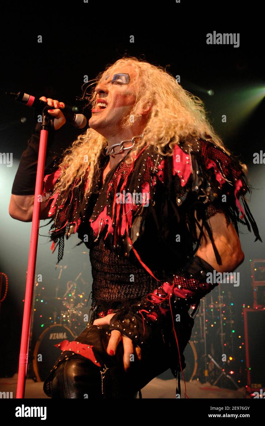 Twisted Sister (Dee Snider pictured) performing at Irving Plaza/The ...