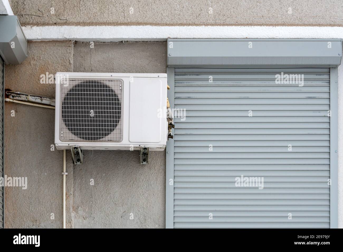 Air conditioner condensers hi-res stock photography and images - Alamy