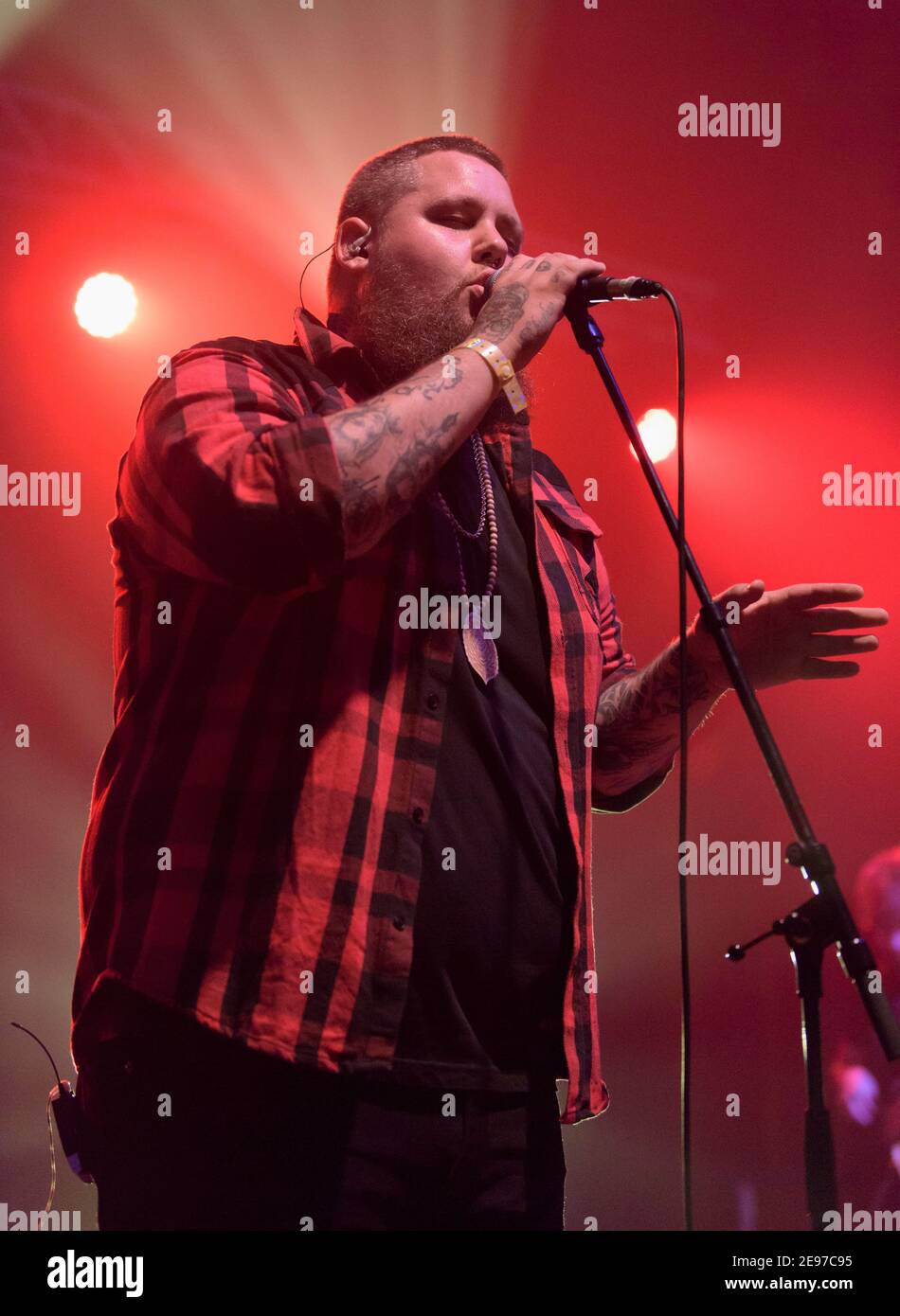 Rag'n'Bone Man aka Rory Graham performing at Wychwood Festival ...