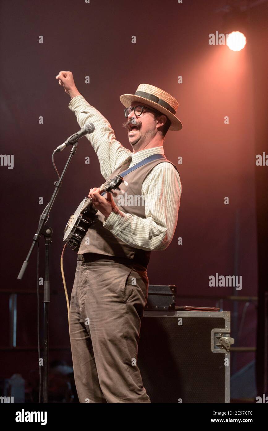 Gentleman jim hi-res stock photography and images - Alamy