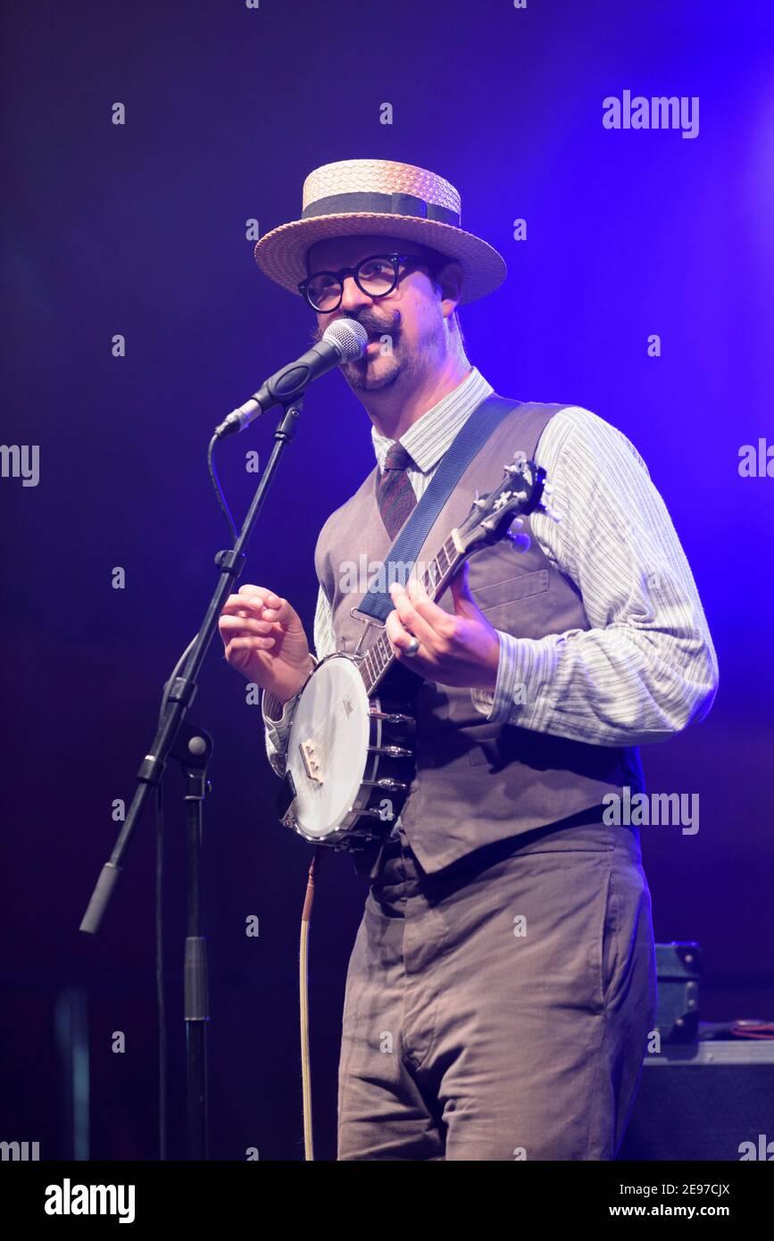 Mr B the Gentleman Rhymer aka Jim Burke performing at The Wychwood ...