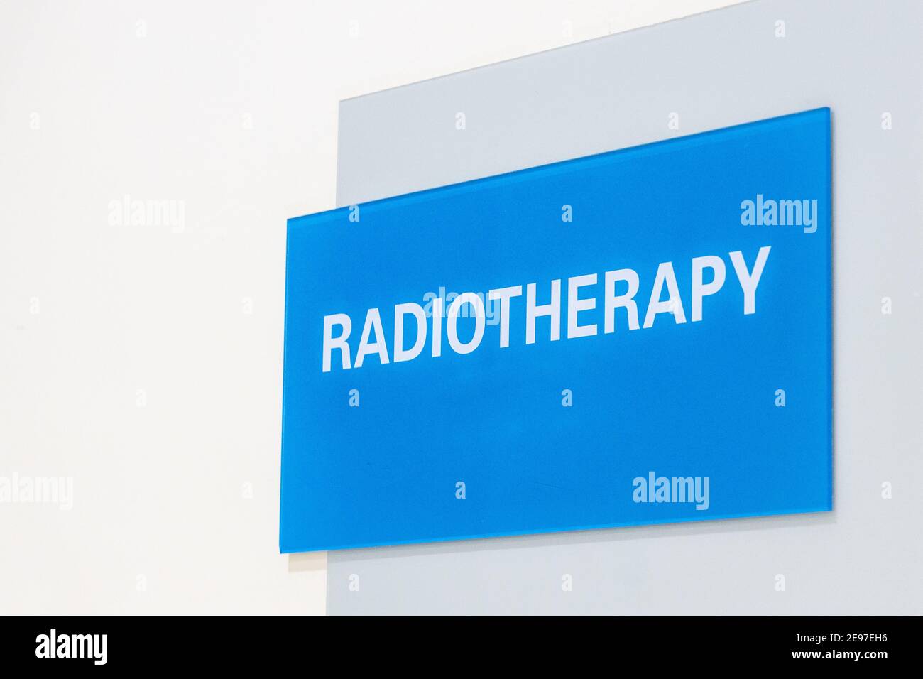 Laser in medical research hi-res stock photography and images - Alamy
