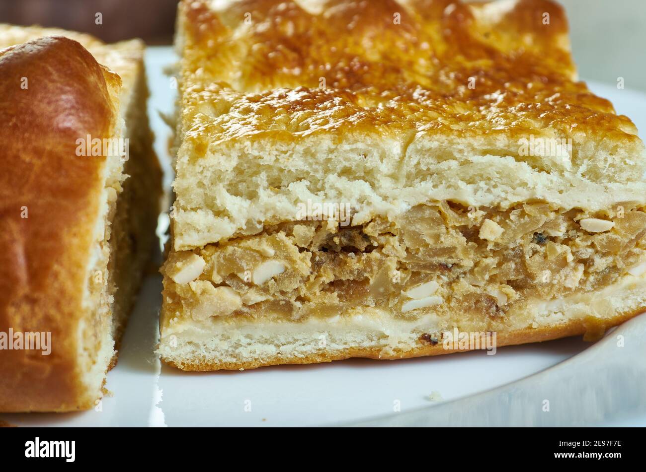 Hoenderpastei - Traditional South African chicken-pot pie topped Stock ...