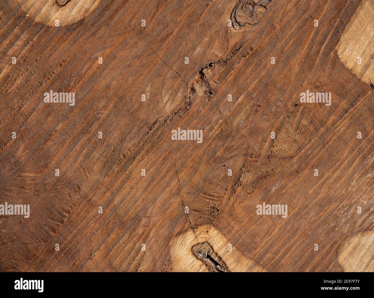 Wooden cut piece making a natural background Stock Photo - Alamy