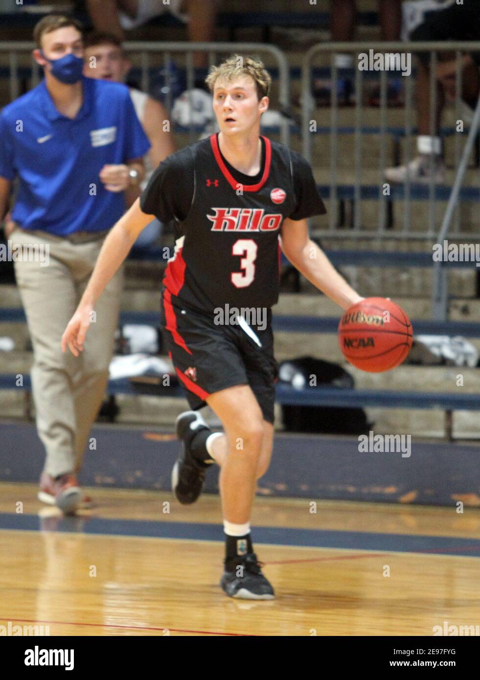 January 30, 2021 - Hawaii -Hilo Vulcans guard Jalen Thompson #3 ...