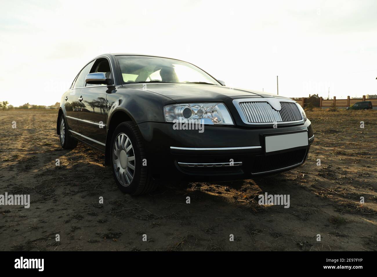 Washed out sky hi-res stock photography and images - Alamy