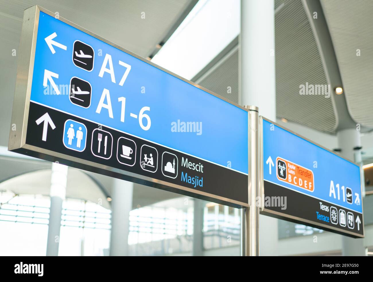 Interior Of Istanbul Modern High Resolution Stock Photography and ...