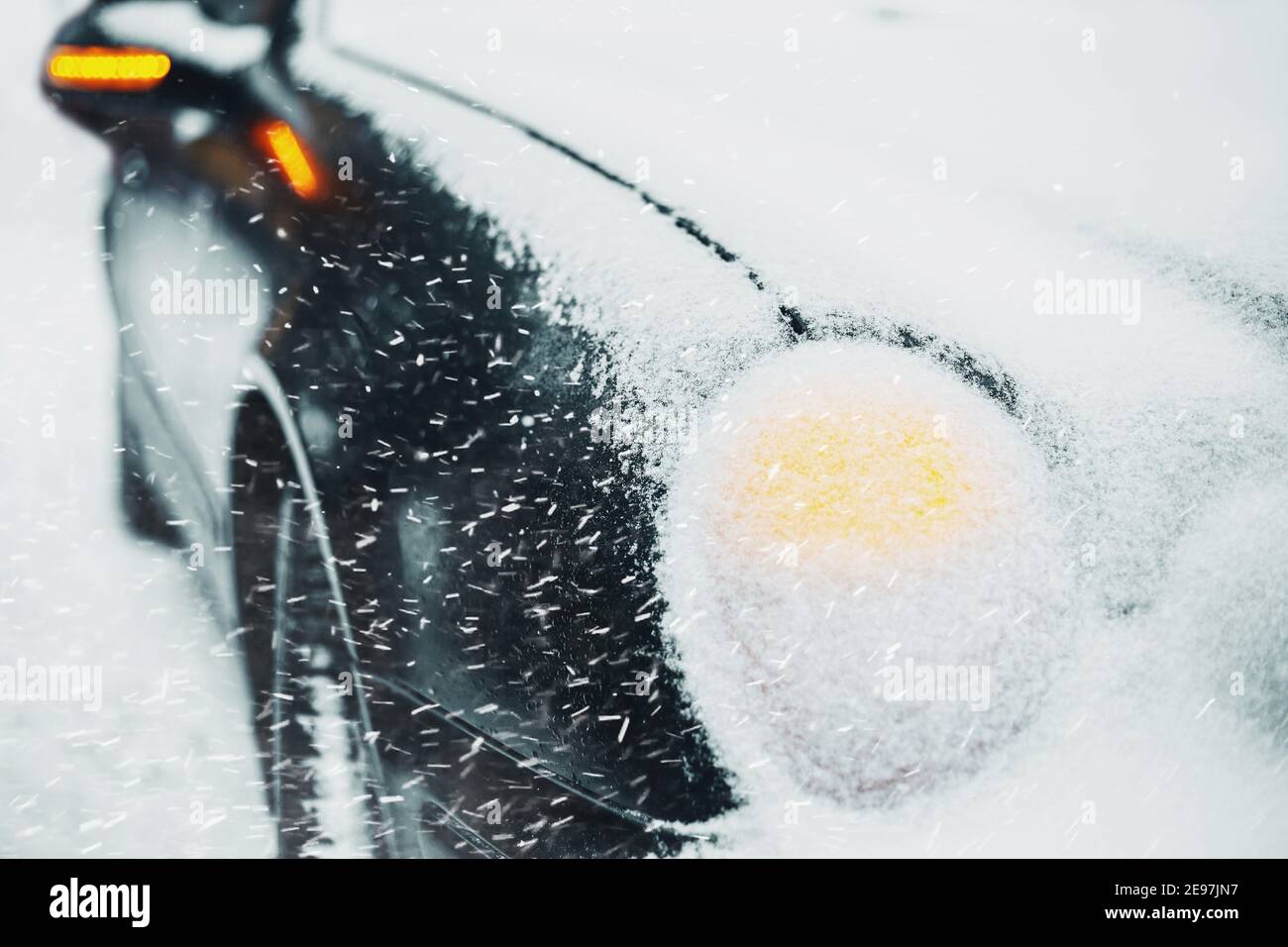 Car hazard warning lights hi-res stock photography and images - Alamy