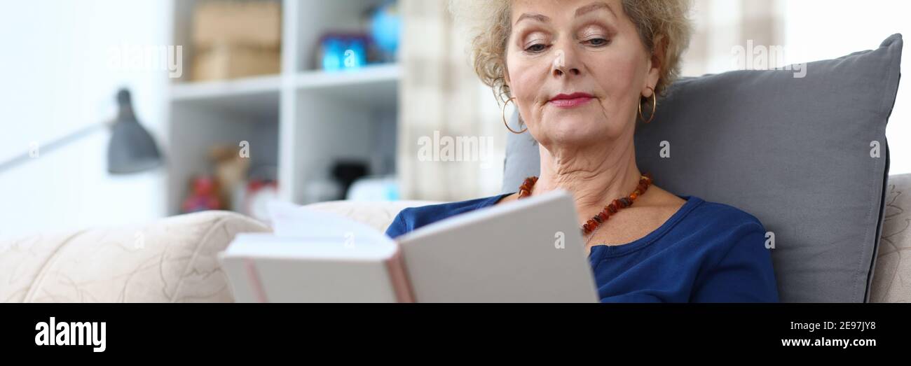 Leisure after work day Stock Photo - Alamy