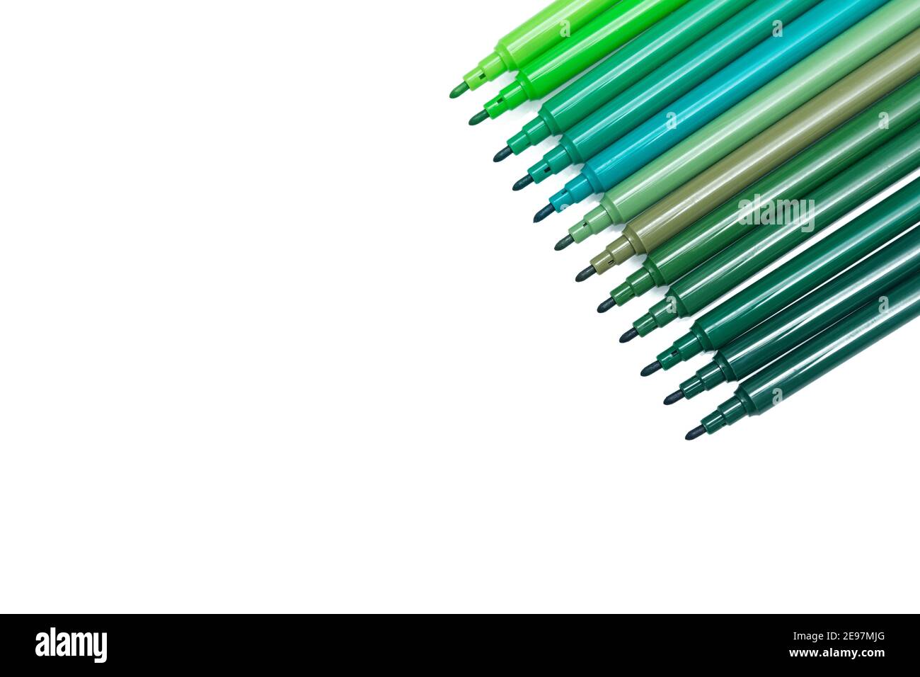 Set of green colored felt-tip pens for drawing on isolated background ...