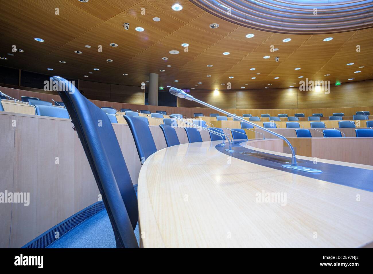 Council table hi-res stock photography and images - Alamy