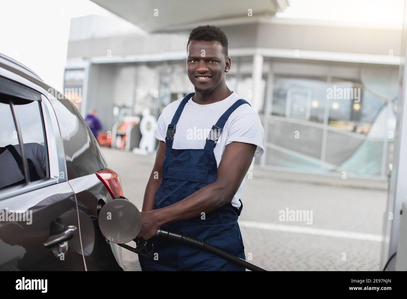 African american oil worker hi-res stock photography and images - Alamy