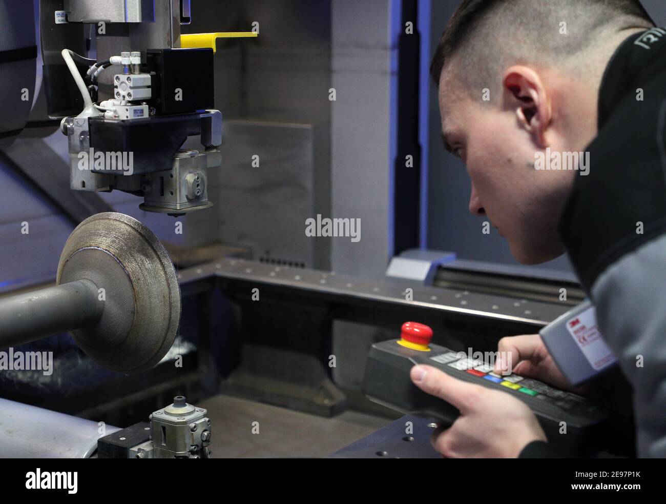 Machine Operator Printing High Resolution Stock Photography and Images ...