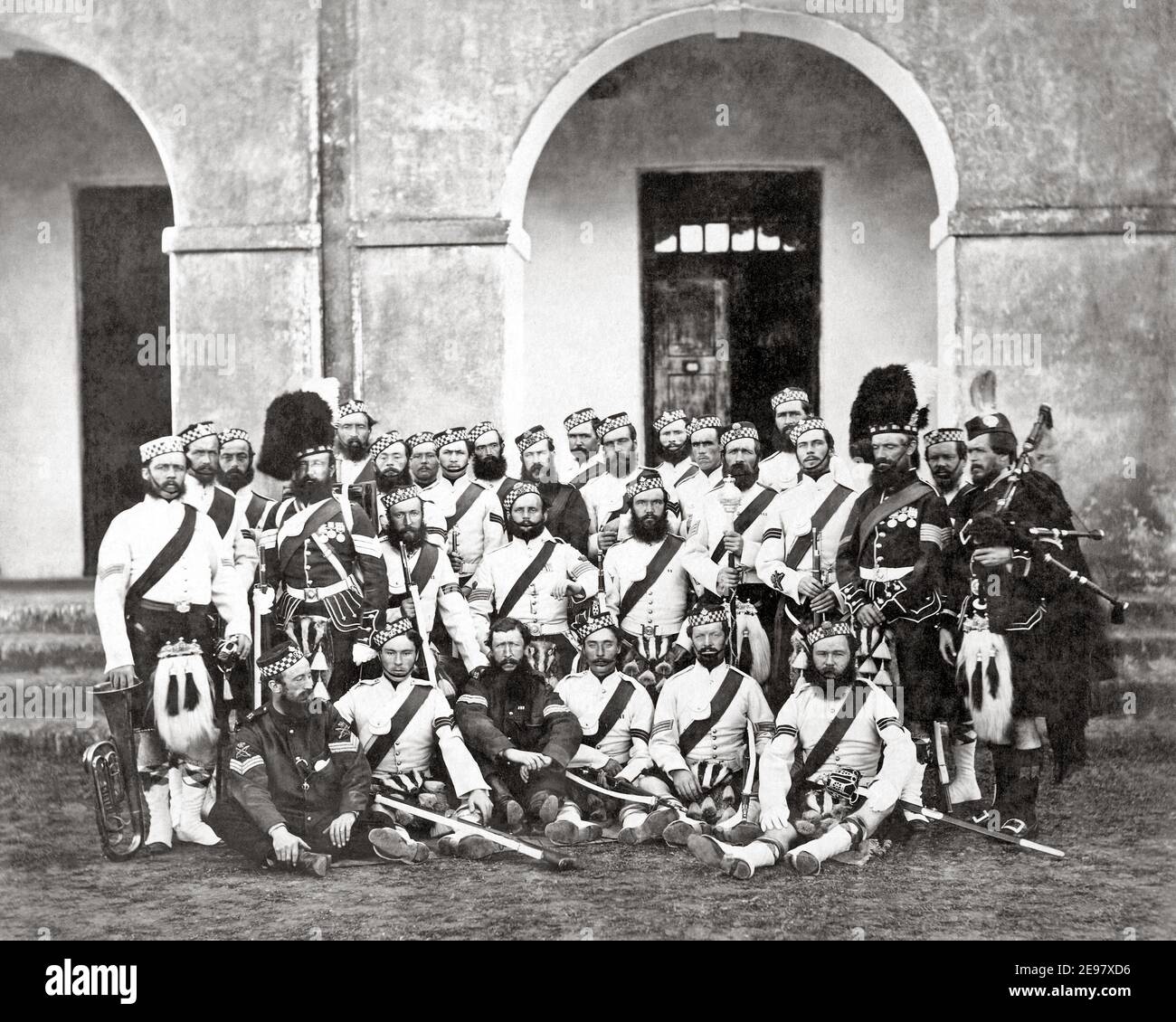 Late 19th century photograph - group of soldiers/officers Scottish ...