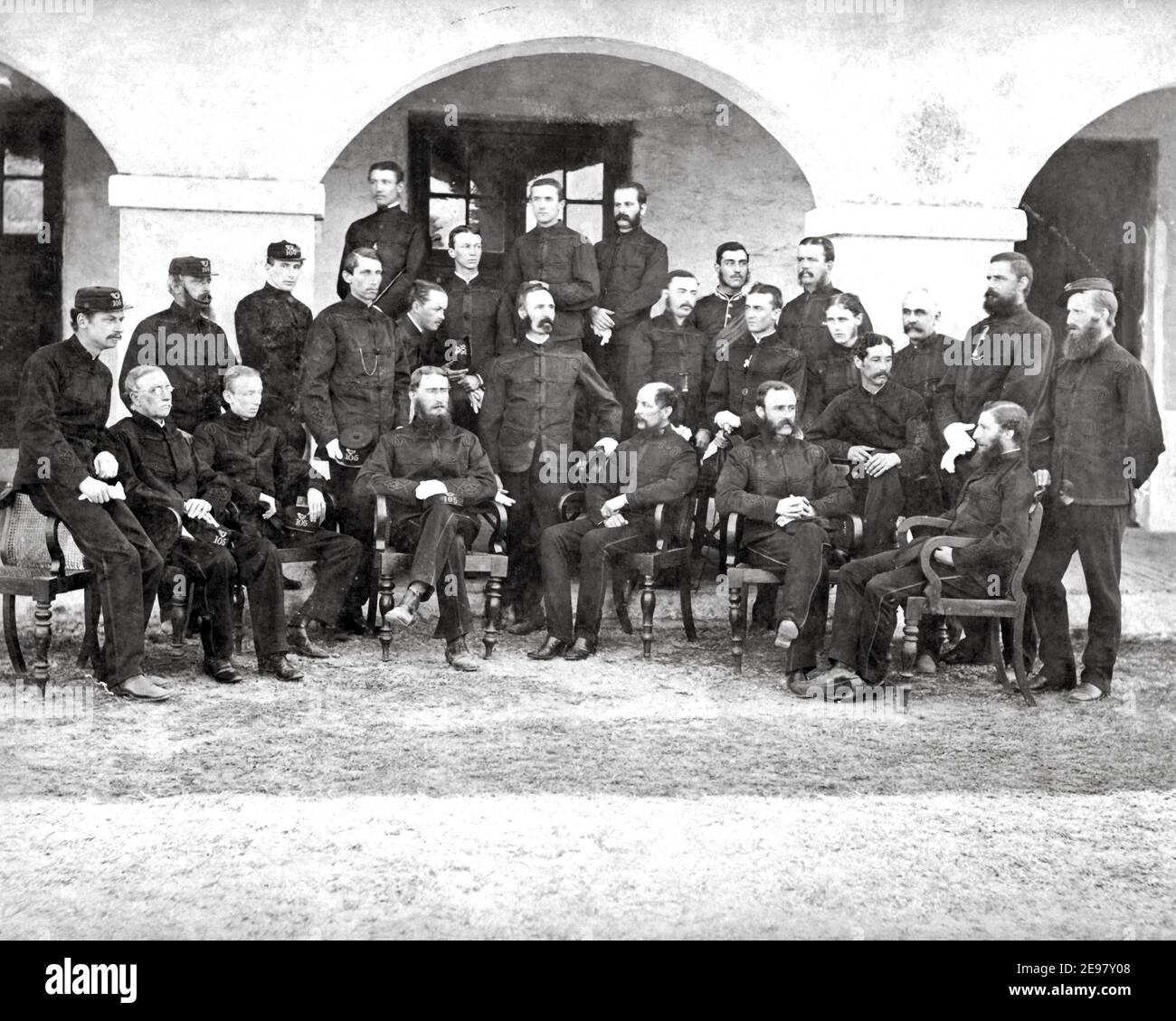 Late 19th century photograph - group of soldiers/officers 105th ...