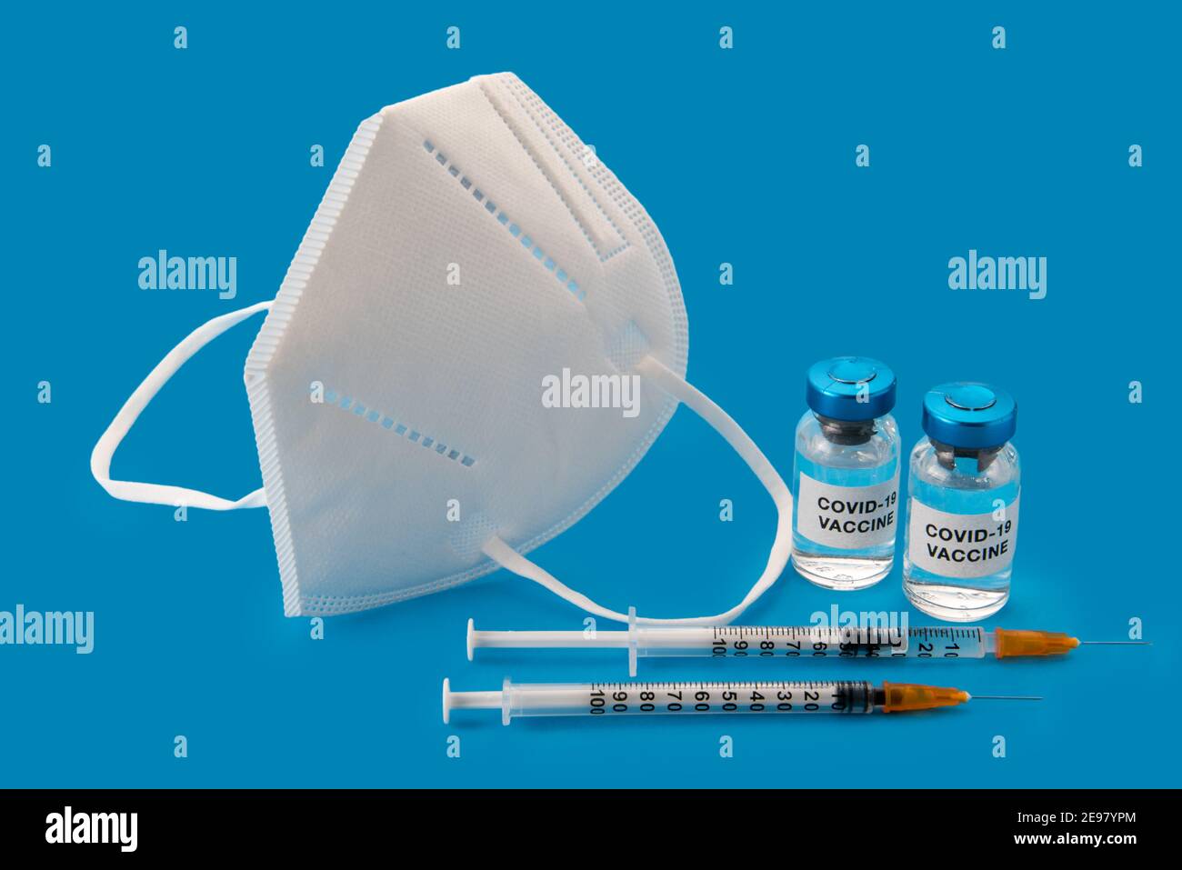 Kn95 mask lab hi-res stock photography and images - Alamy
