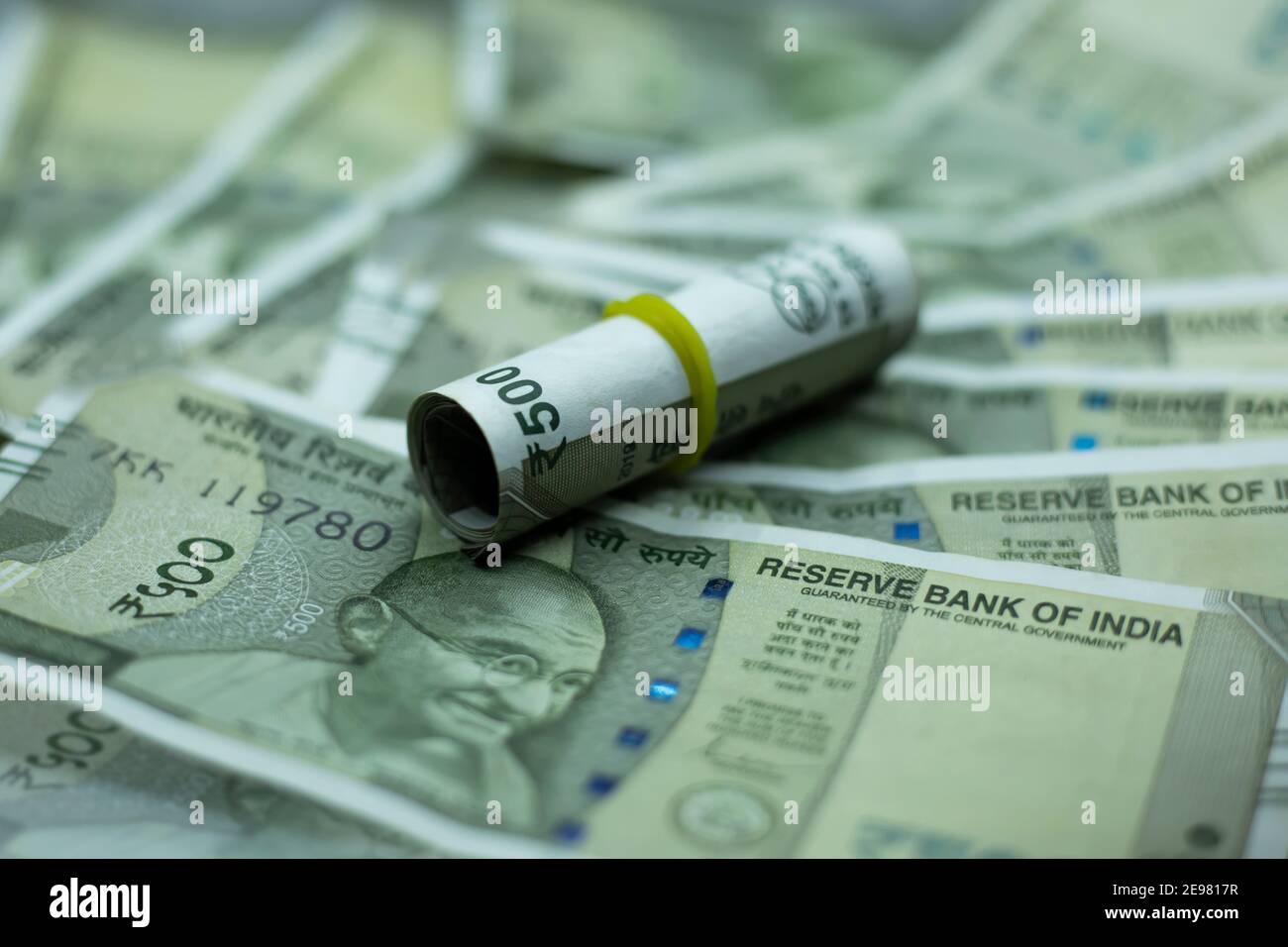 Rolls of Five Hundred Note Indian rupee money. Indian Currency Rupees ...