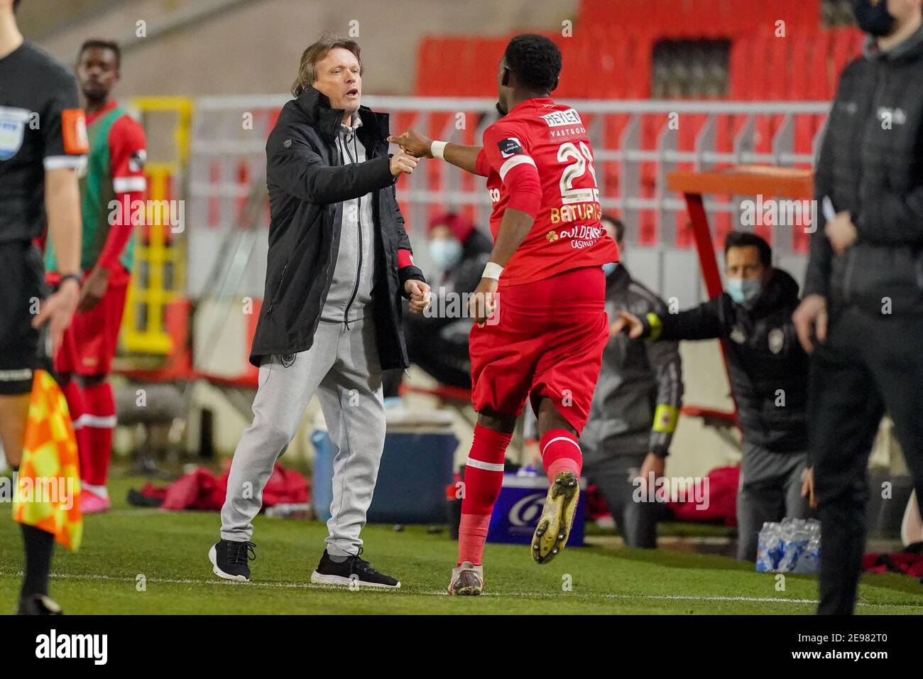 coach Franky Vercauteren of Royal Antwerp, Dylan Batubinsika of Royal ...