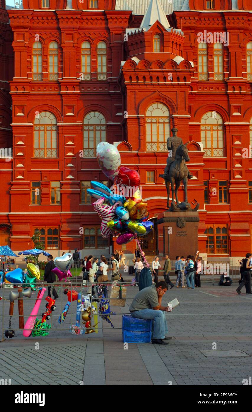 Balloon Seller, Red Square, Moscow, Russia Stock Photo - Alamy