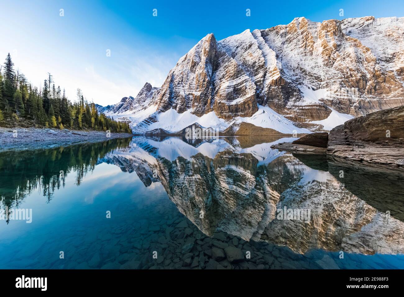 Floe Lake Campground High Resolution Stock Photography and Images - Alamy