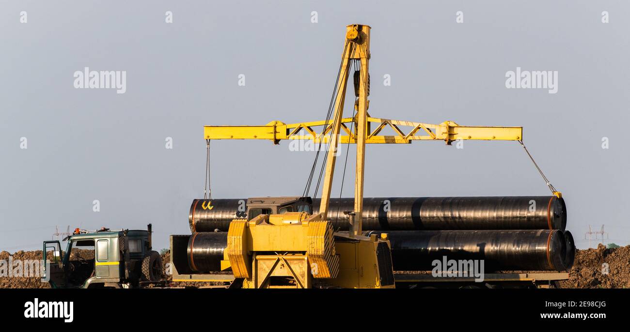 Construction of a new gas pipeline Stock Photo - Alamy
