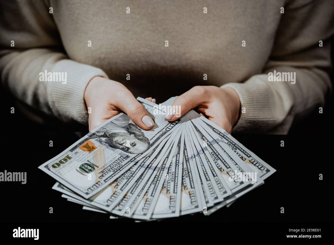 Banker counter hi-res stock photography and images - Alamy