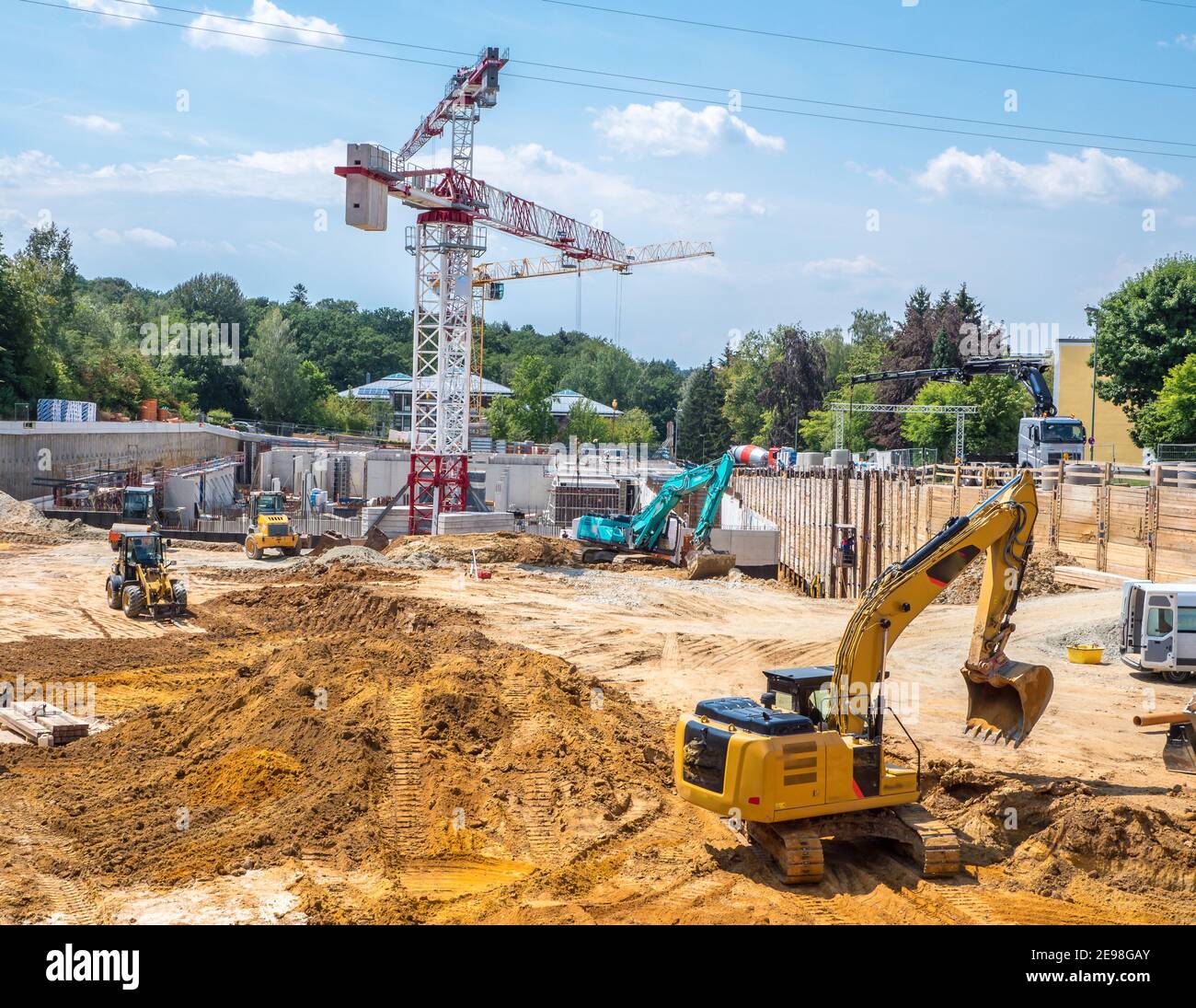 Big construction site in the city Stock Photo - Alamy