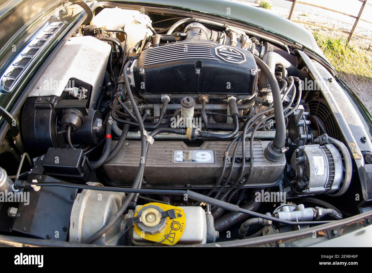Mgb engine bay hi-res stock photography and images - Alamy