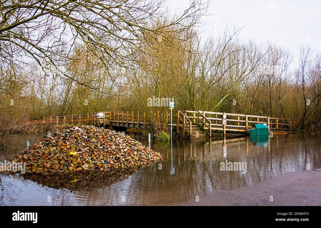 Car park and bridge flooding, River Ver, Frogmore Park Street St ...