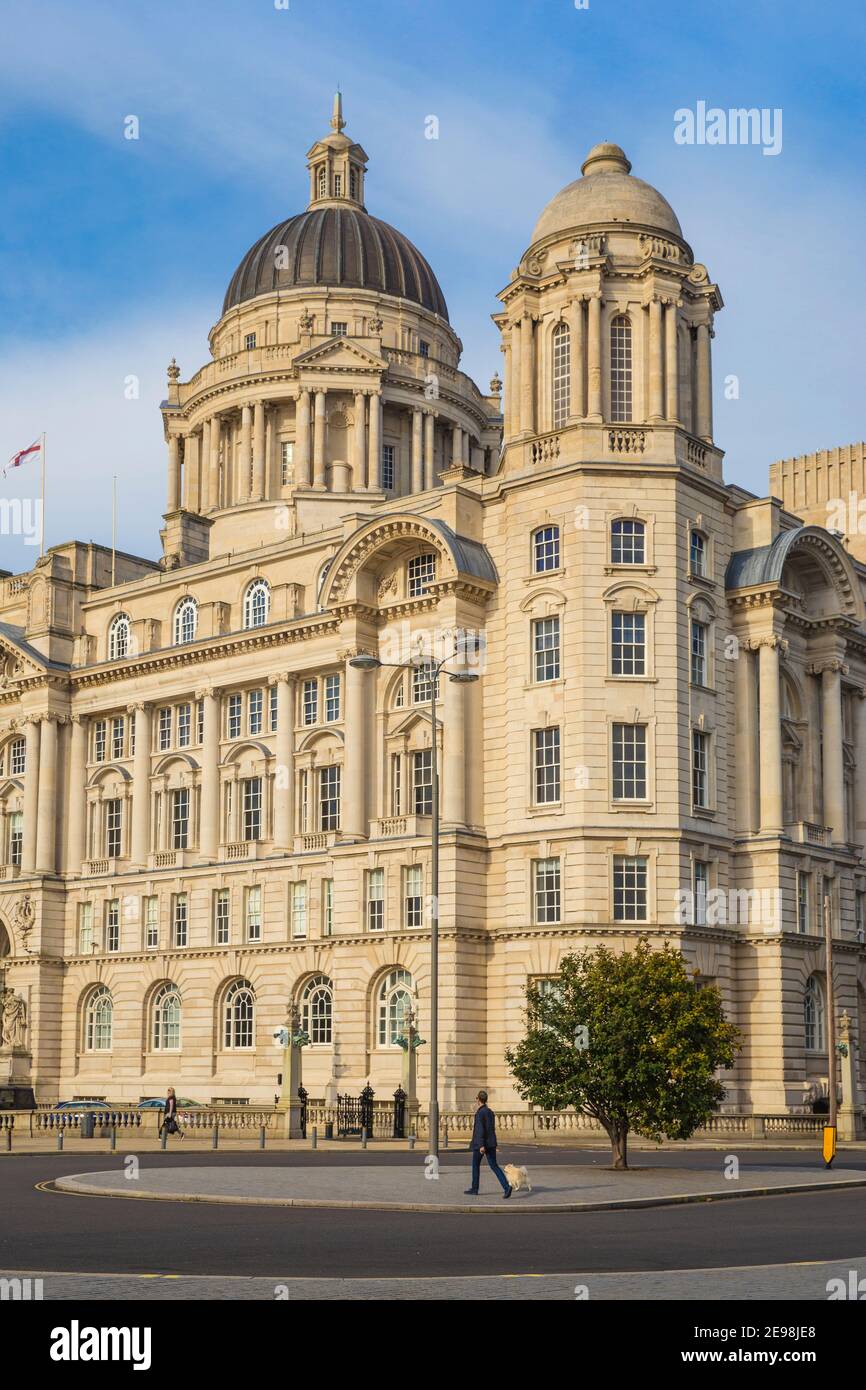 Liverpools iconic buildings hi-res stock photography and images - Alamy