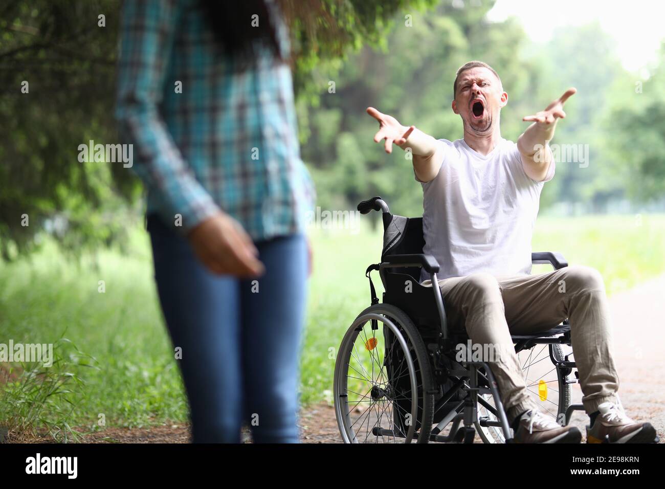 Break of relations hi-res stock photography and images - Alamy