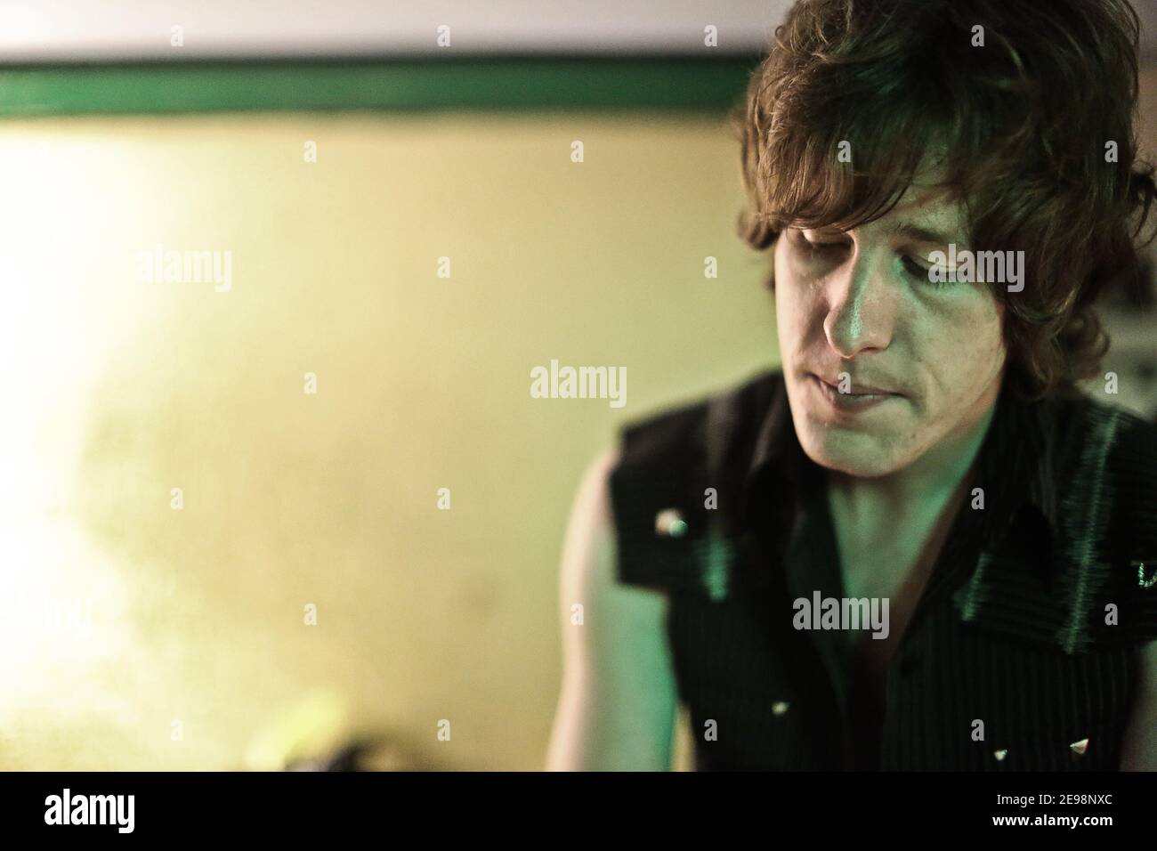 Singer Alex Gold formerly of the Wutars fooling around at Scar Studios ...