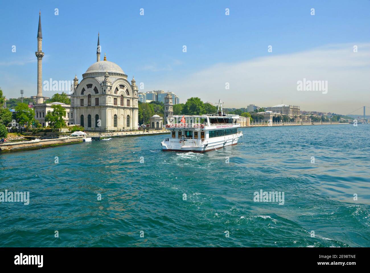 Seascape with view of the Ottoman Neo-Baroque style Ortaköy Mosque on ...