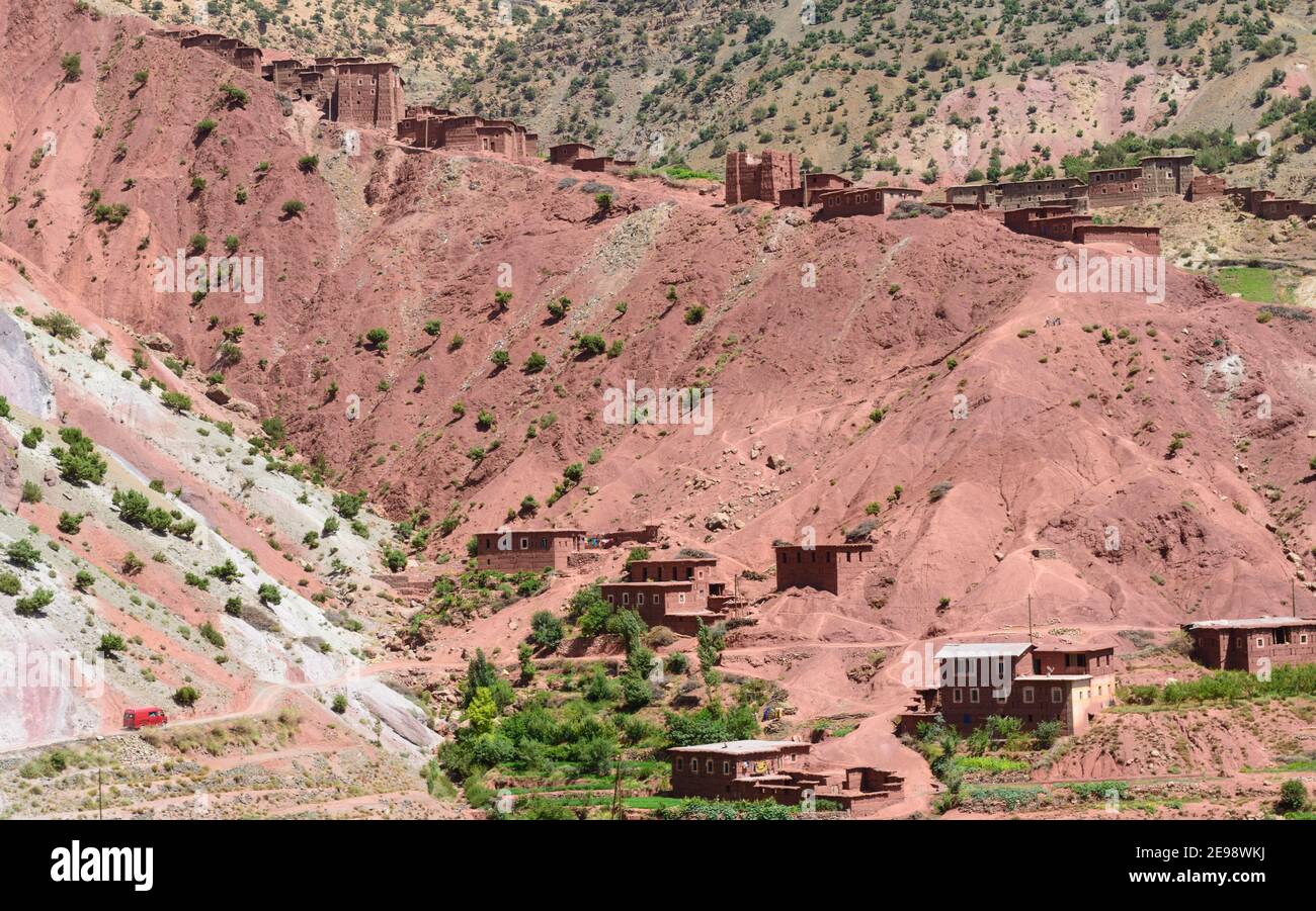 Gully erosion africa hi-res stock photography and images - Alamy