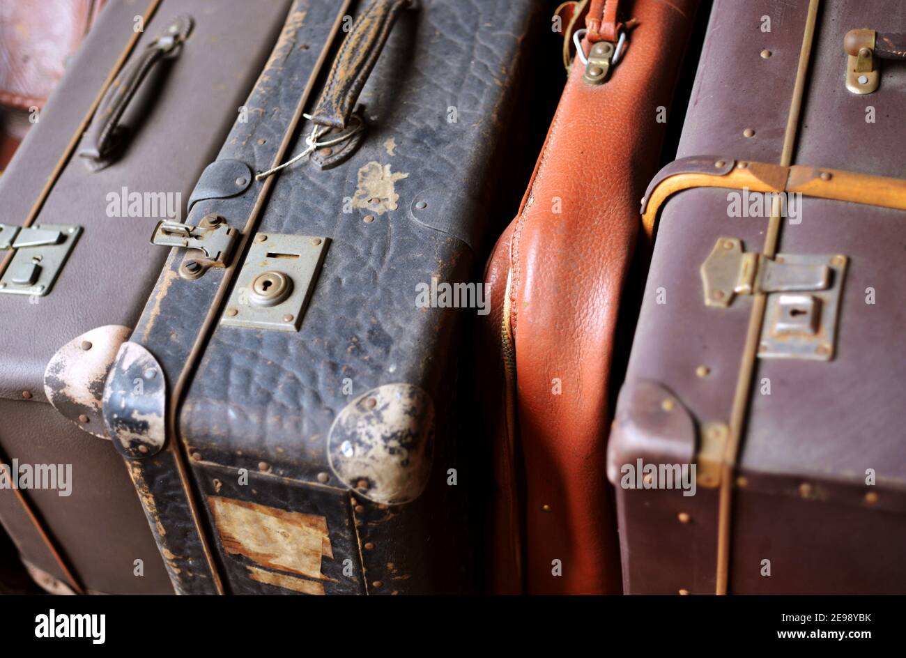 Old baggage tag hi-res stock photography and images - Alamy