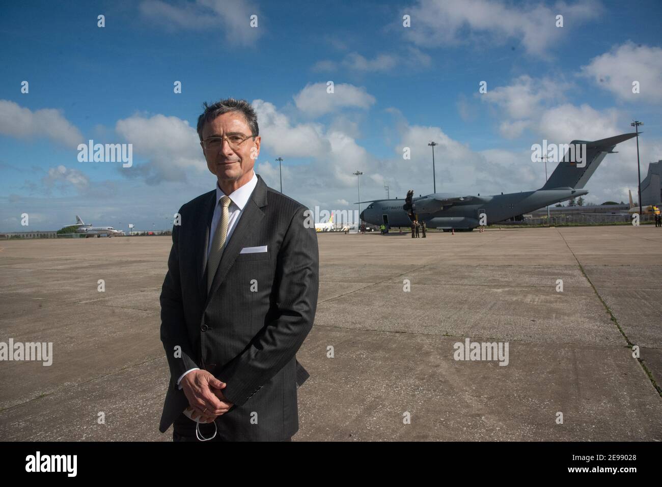 Portugal stands hi-res stock photography and images - Alamy