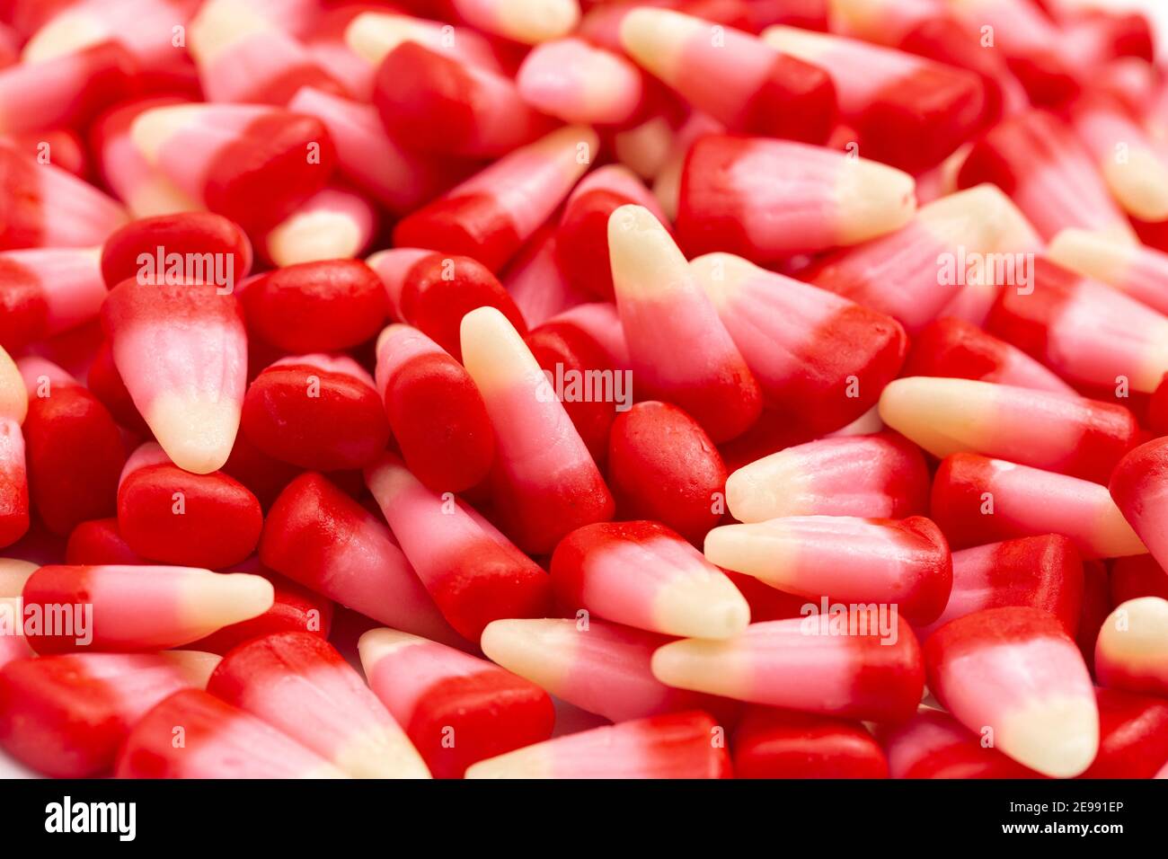 Pink candy corn hi-res stock photography and images - Alamy