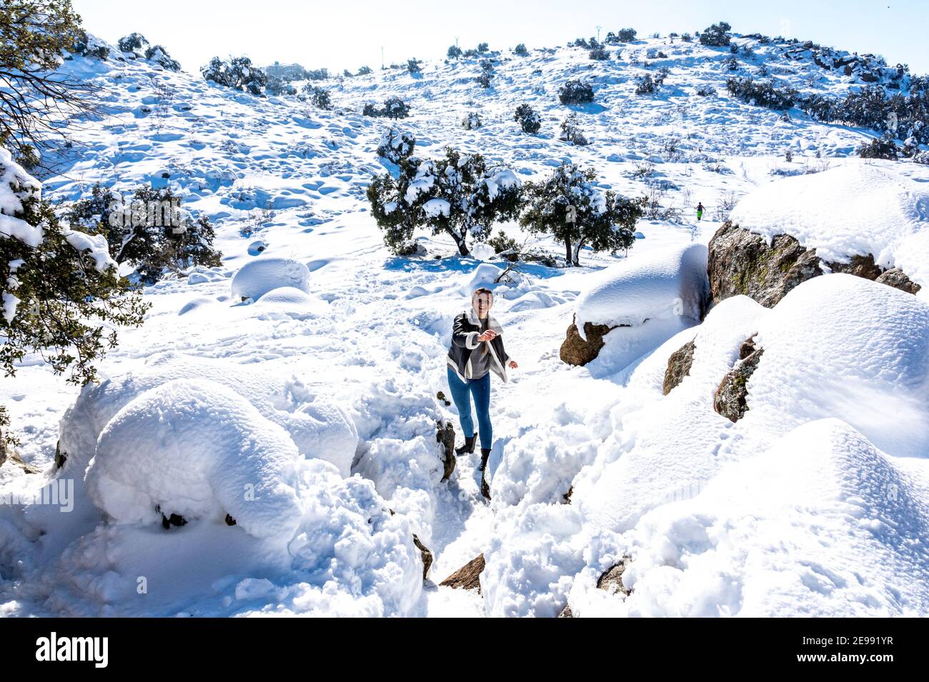 Real snowballs hi-res stock photography and images - Alamy