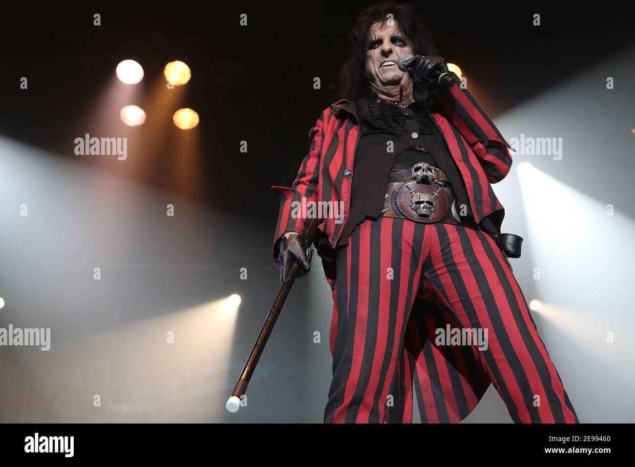 Alice Cooper performing his Halloween Night of Fear at Wembley Arena ...
