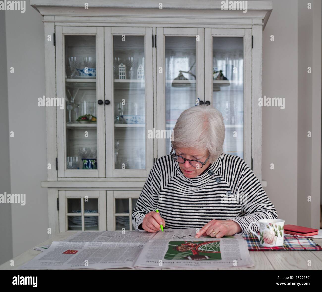 Crossword puzzle and coffee hi-res stock photography and images - Alamy