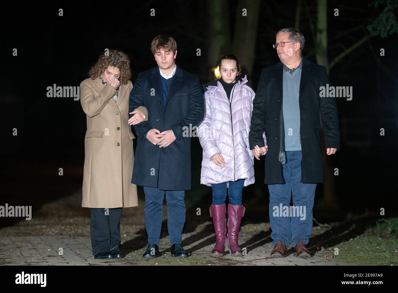 Captain tom moore family hi-res stock photography and images - Alamy