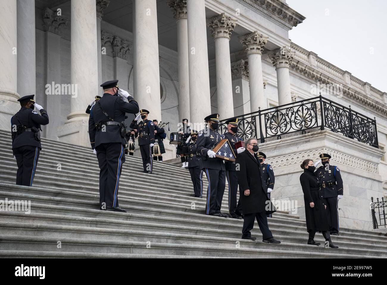 Capitol police officers hi-res stock photography and images - Alamy