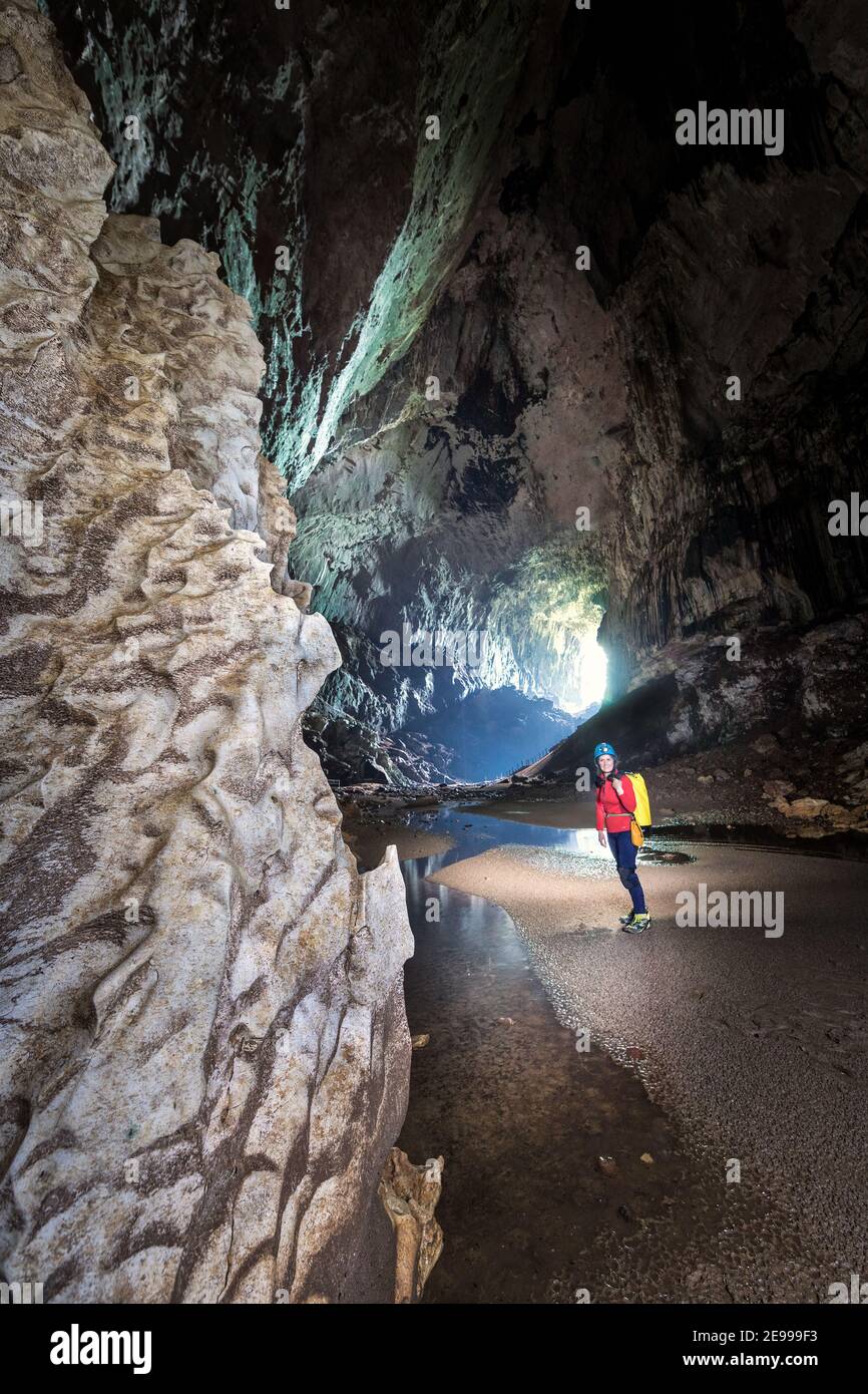 Cave rock entrance hi-res stock photography and images - Alamy